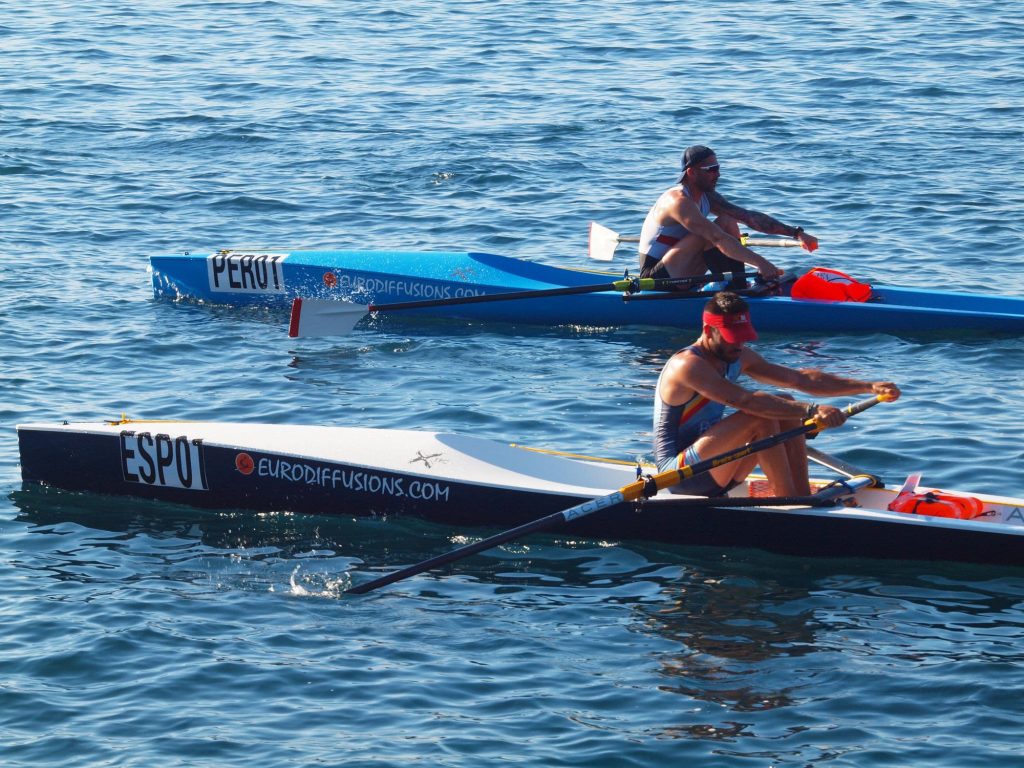 Choosing the Right Rowing Boat - Buying Guides NauticExpo